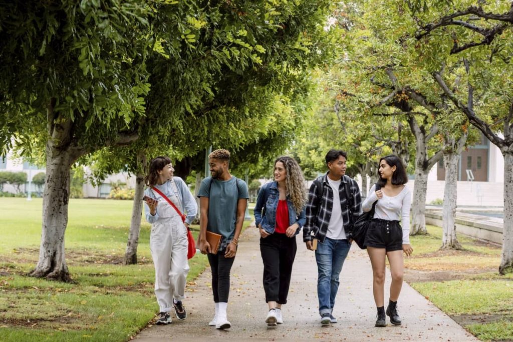 Tips For First Time College Students